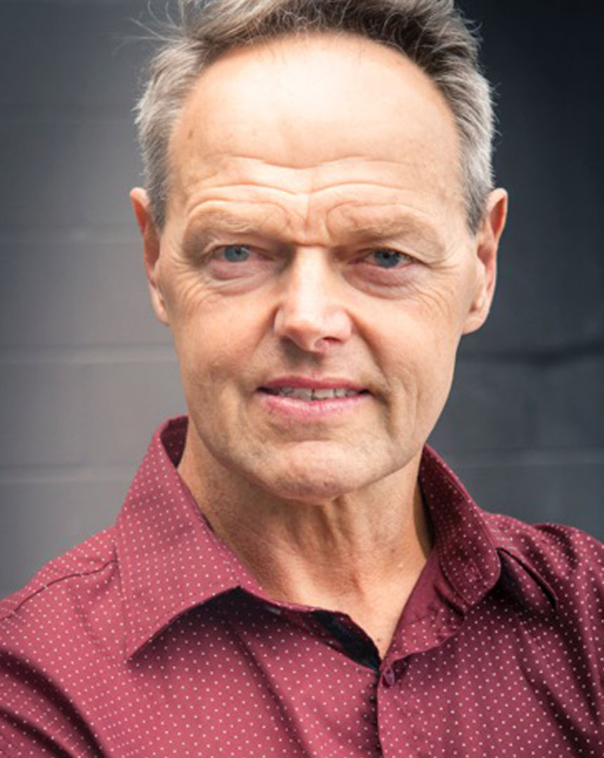 Bruce Hopkins - Actor Profile & Biography